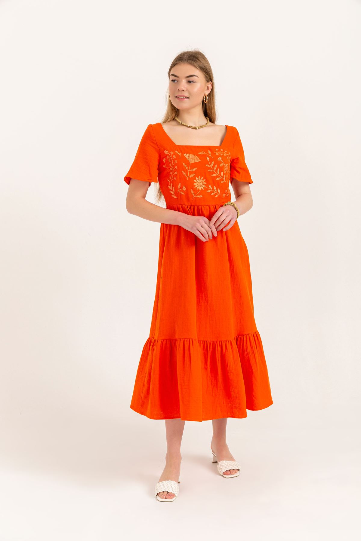 Müslin Fabric Square Yaka Embroidered Women Dress -orange