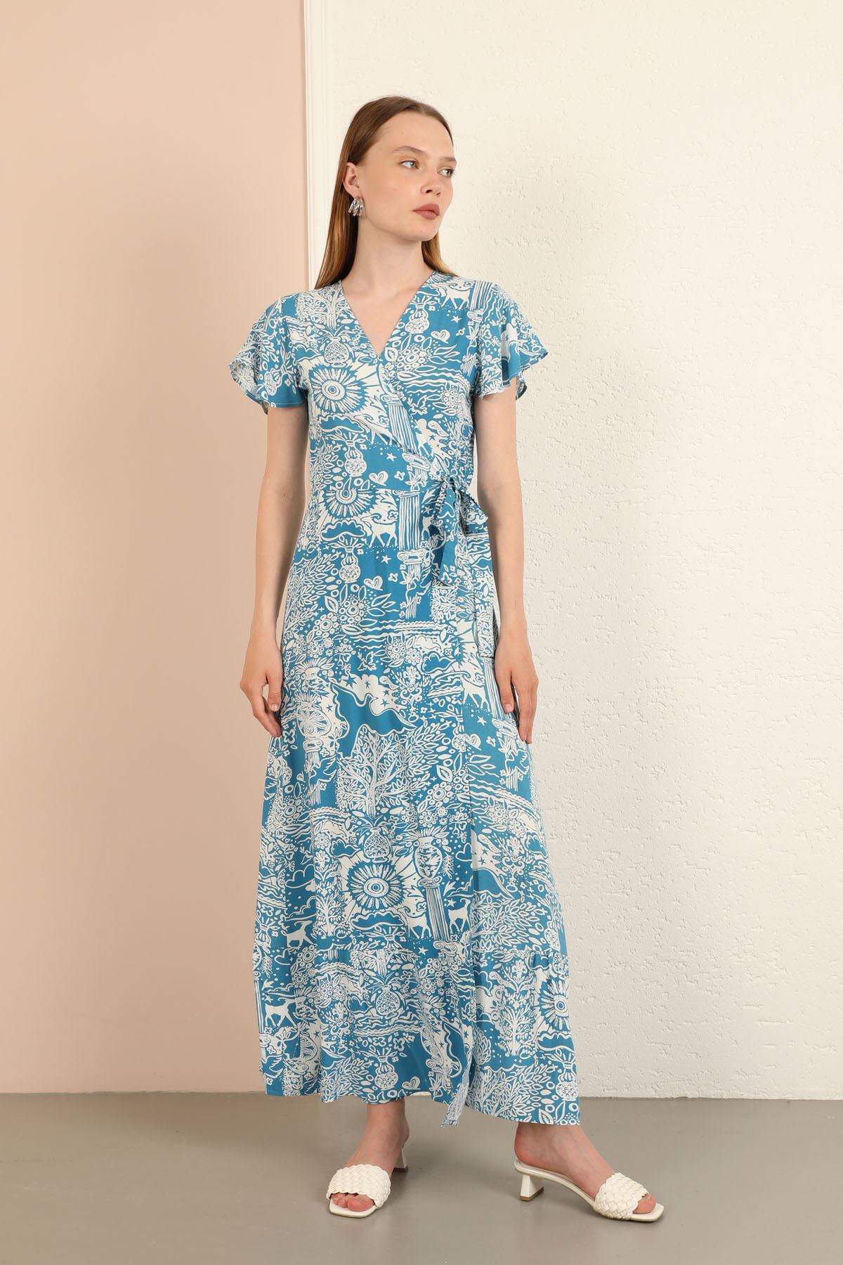 Viskon Empirme Kumaş Kruvaze Yaka Karışık Desenli Uzun Kadın Elbise-Mavi