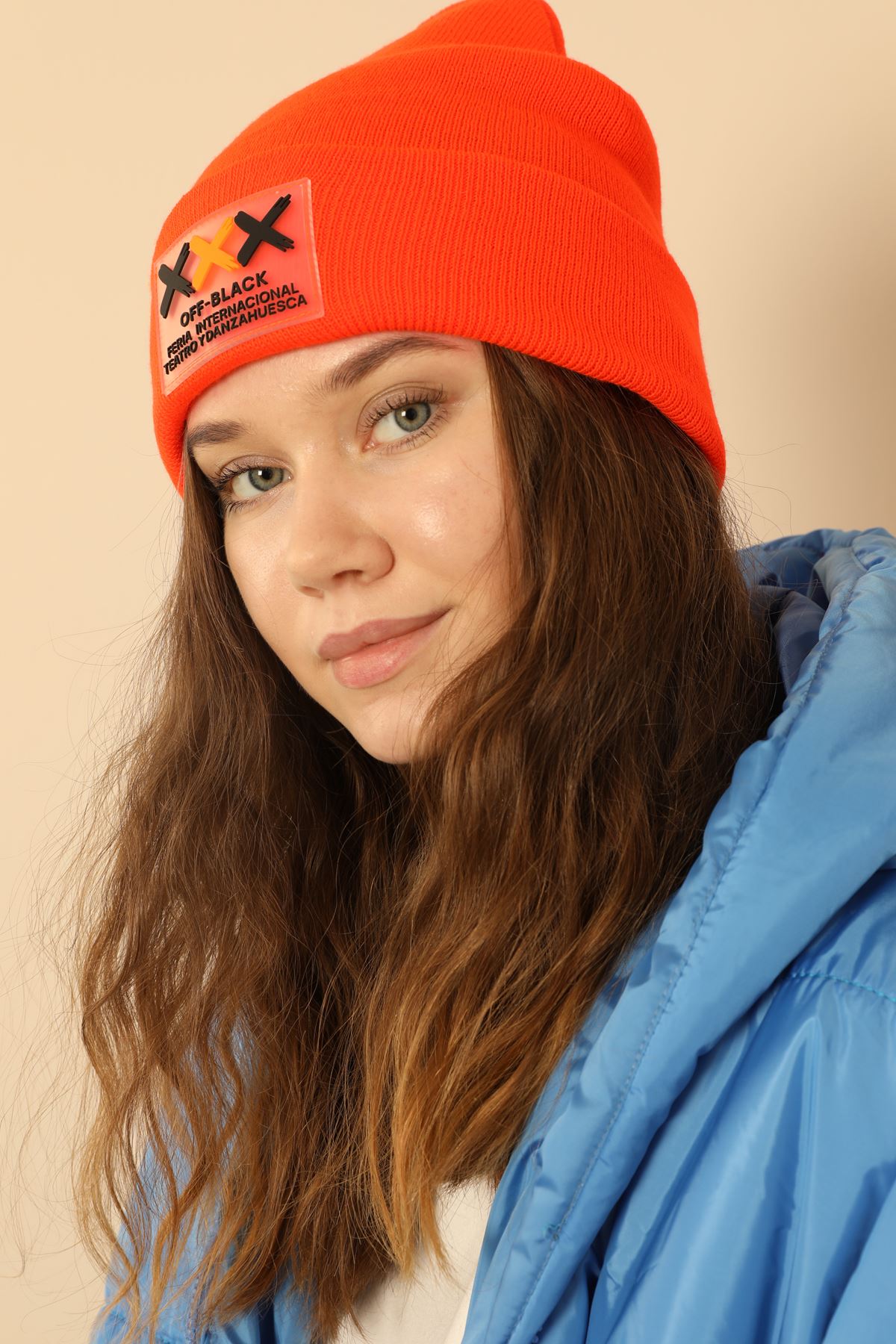 Armalı Kadın Neon Oranj Bere - Kaktüs Moda