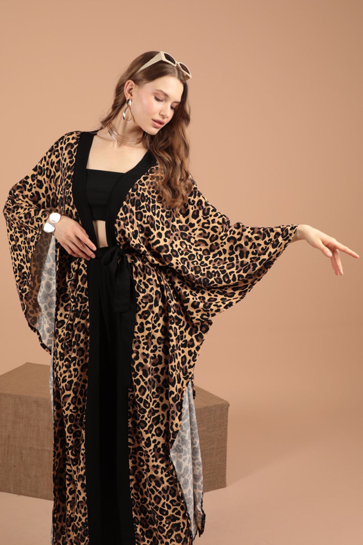 Viscose Fabric Leopard Pattern Women's Kimono Leopard-Kaktüs Moda