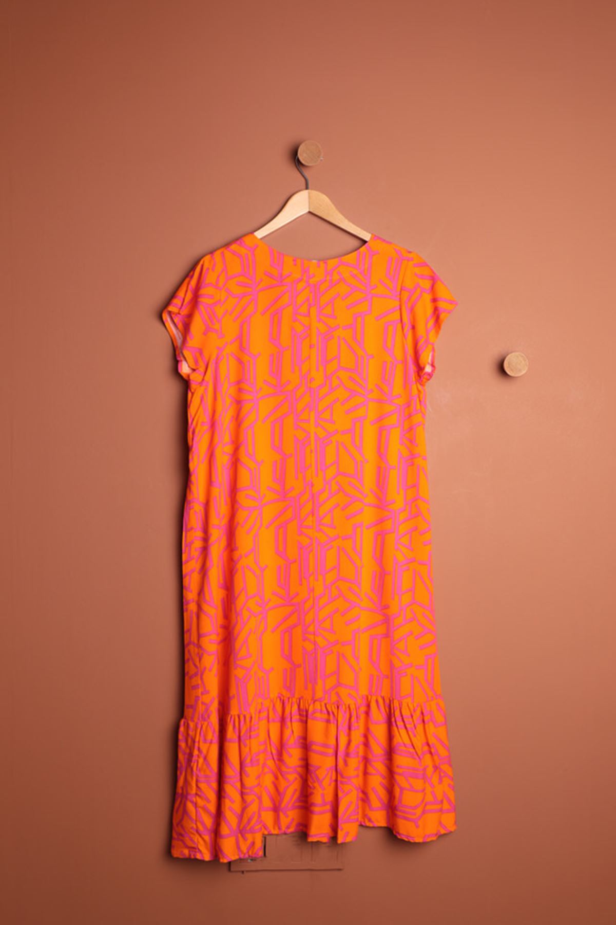Viscose Fabric Zigzag Pattern Women's Basic Dress-Orange