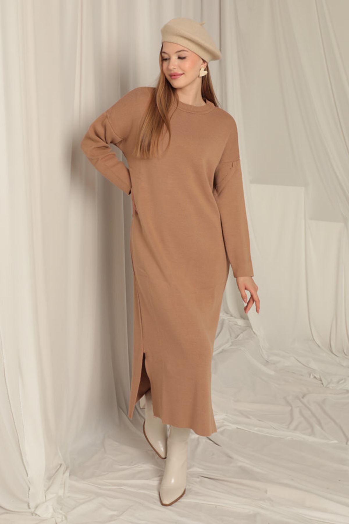 Knit Fabric Turtleneck Camel Dress