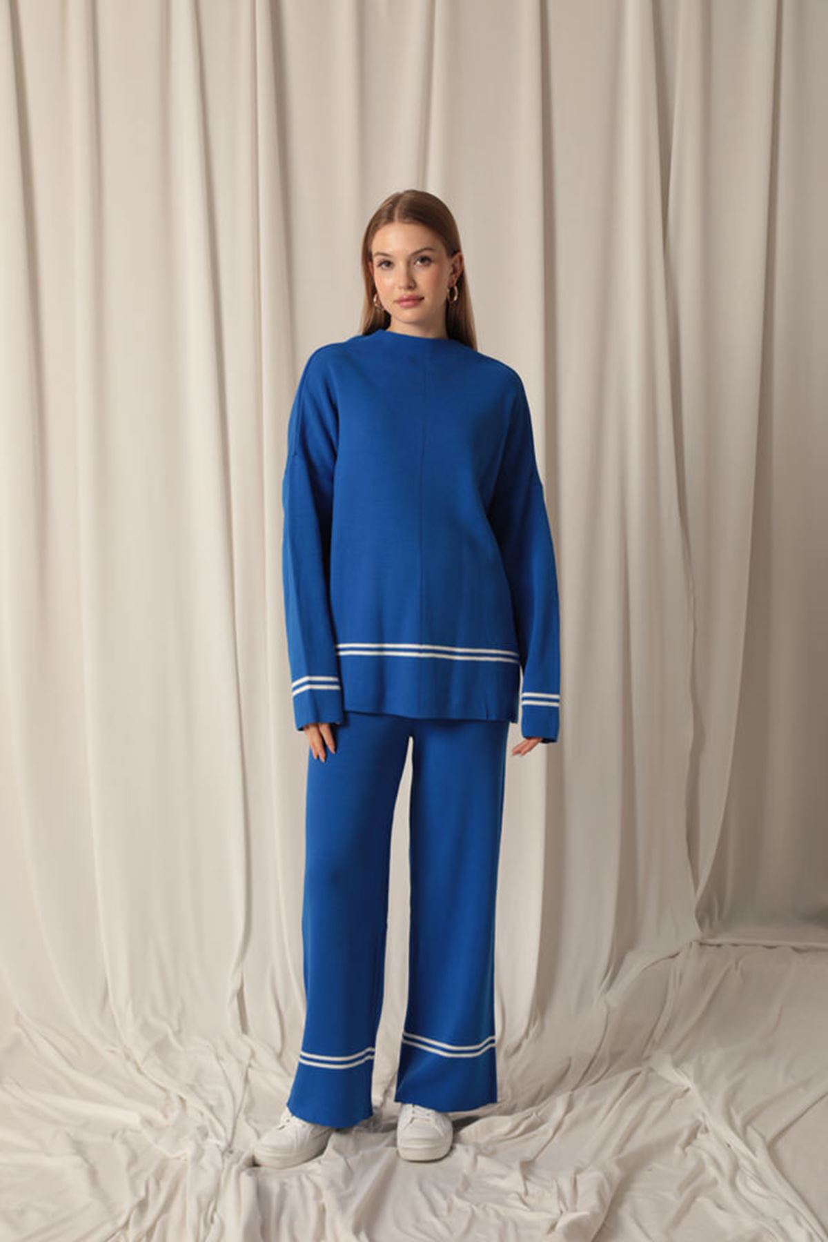 Knitwear Fabric Women's Thin Striped Women's Royal Suit