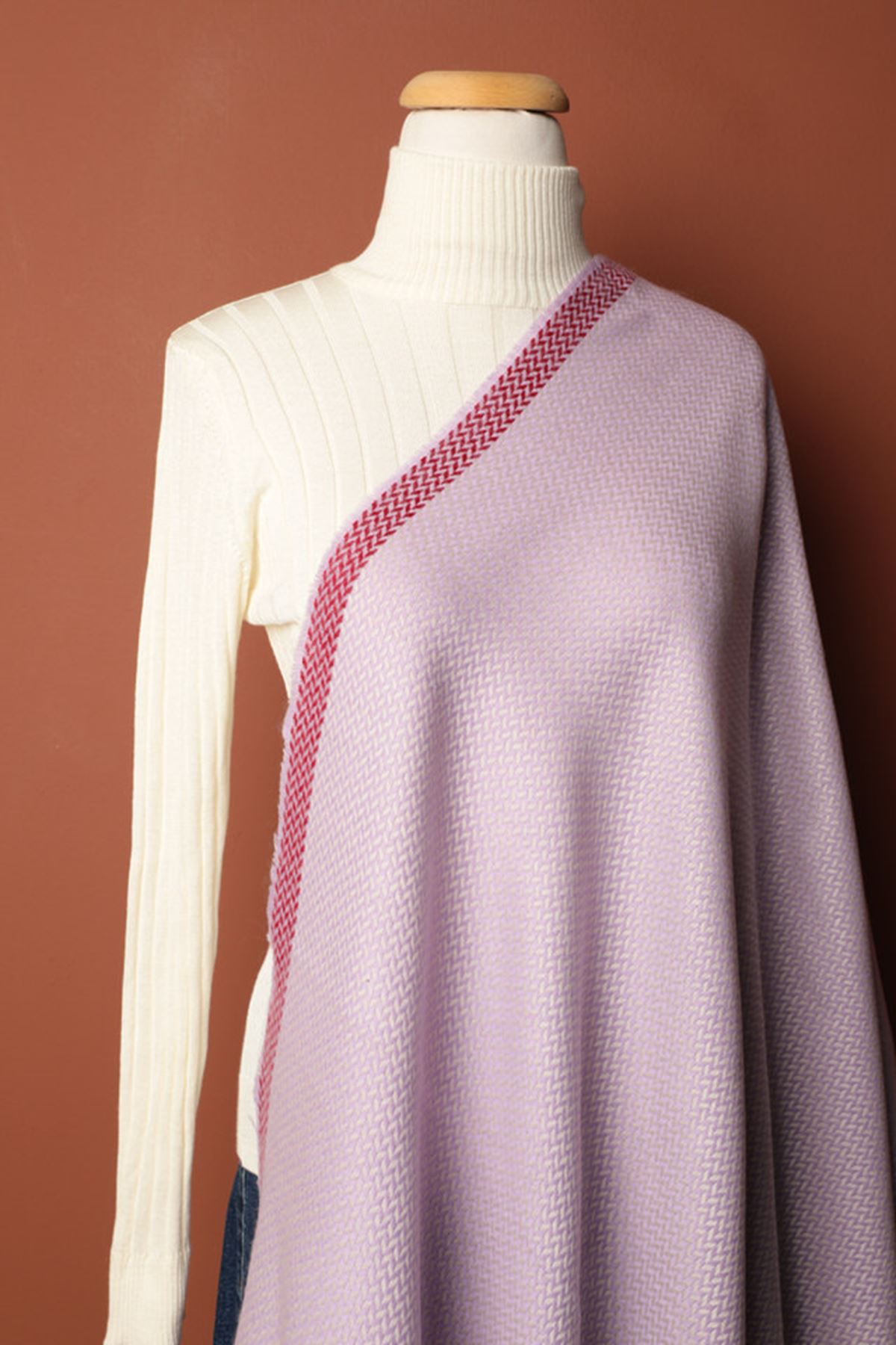 Women's Lilac Shawl
