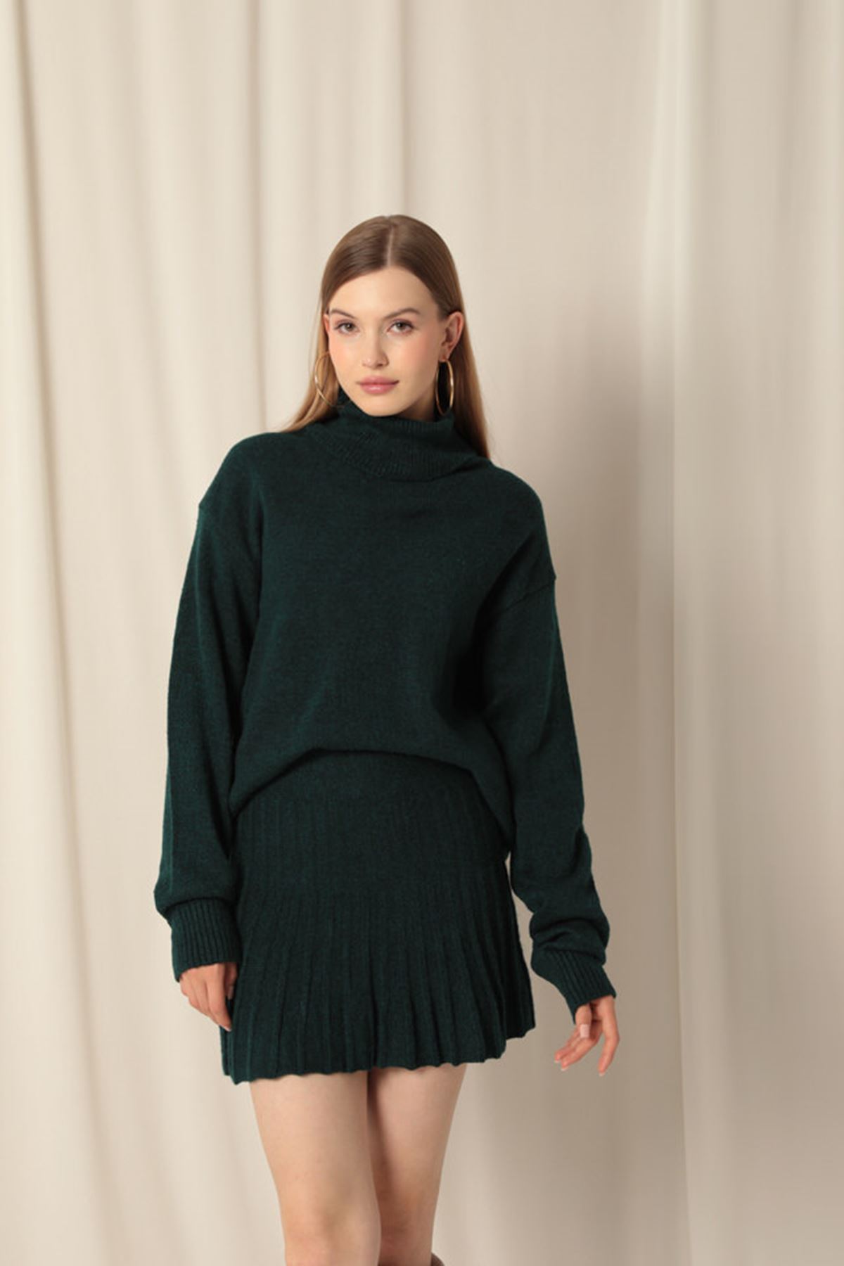 Knitwear Fabric Emerald Green Skirt Set