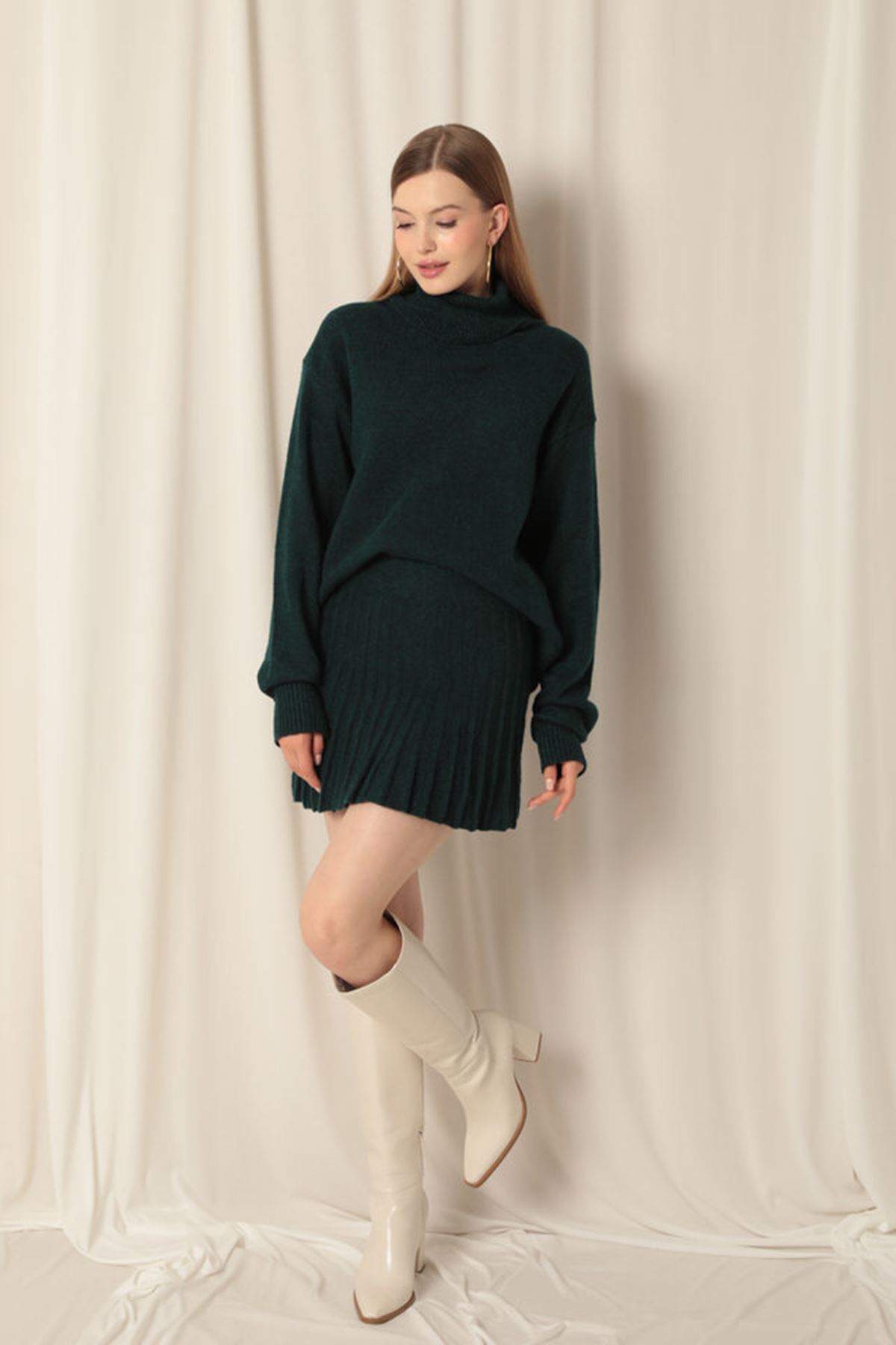 Knitwear Fabric Emerald Green Skirt Set