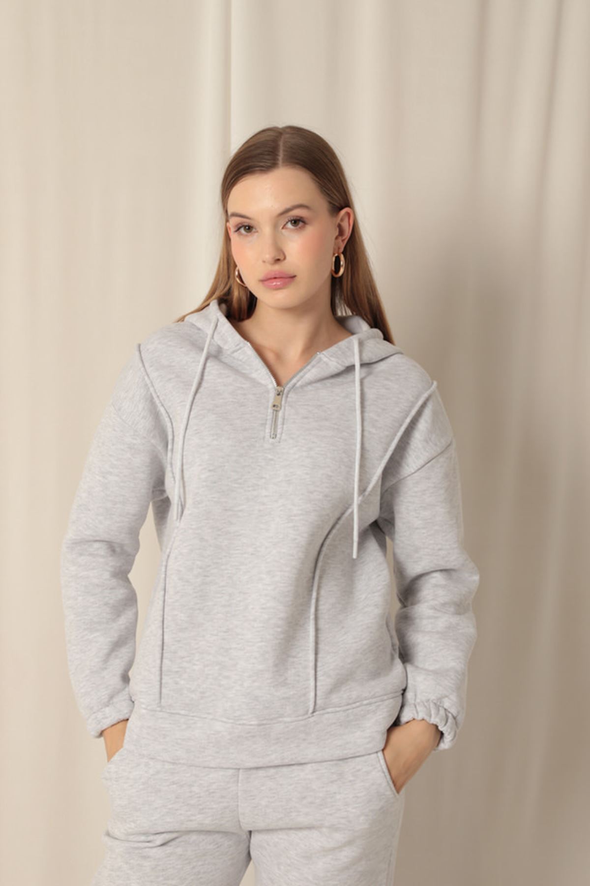 Triple-Thread Zippered Women's Light Gray Sweat